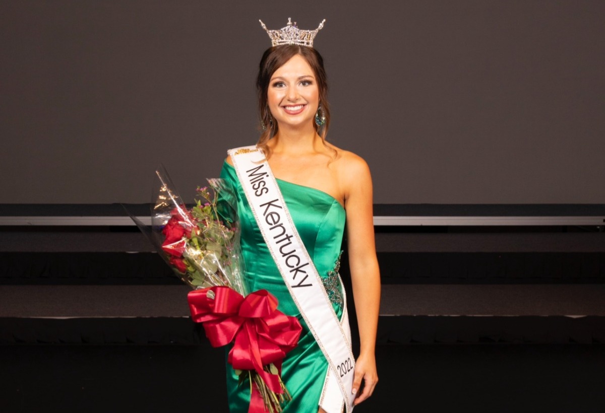 *AdPagesForMissKentucky2022 - Fundraiser by Hannah Edelen on *spotfund