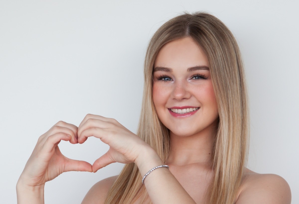 *GoRedWithAnnaLeMoine - Fundraiser by Anna LeMoine on *spotfund