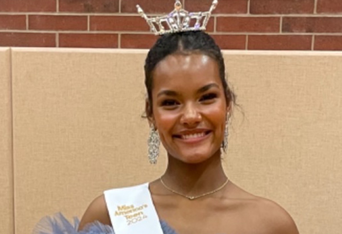 *MissFootOfTheLakesTeen - Fundraiser by Ella Bey on *spotfund